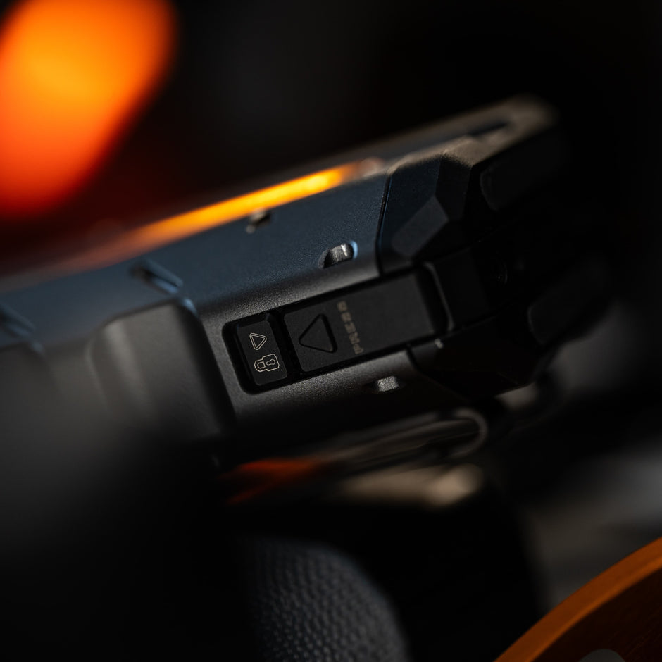 LOOP GEAR STUDIO, Flashlight Design and Manufacture – LOOPGEAR